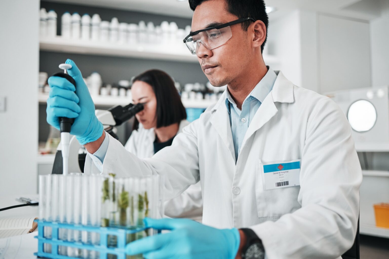 New Biotech Boom in China Outpaces AI Stocks with Rally - Linkdood ...